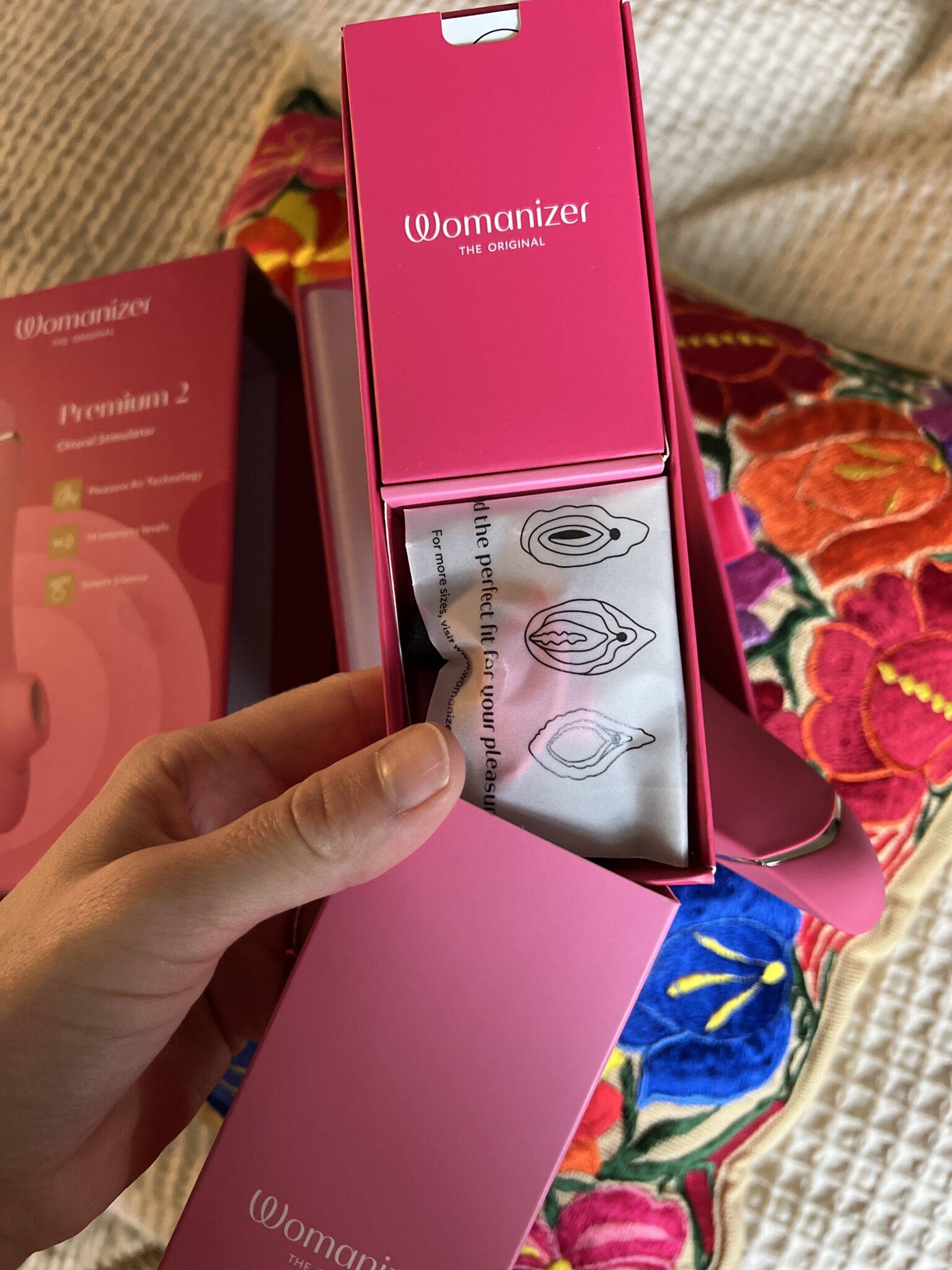 💜 Womanizer Premium 2: Simple, To-The-Point Clit Stimulation - Product ...